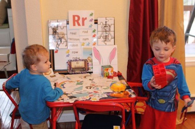 Learn to Read Preschool Alphabet Letter R