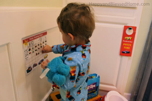 10 Potty Training Tips that Work with FREE Printable Potty Training Charts